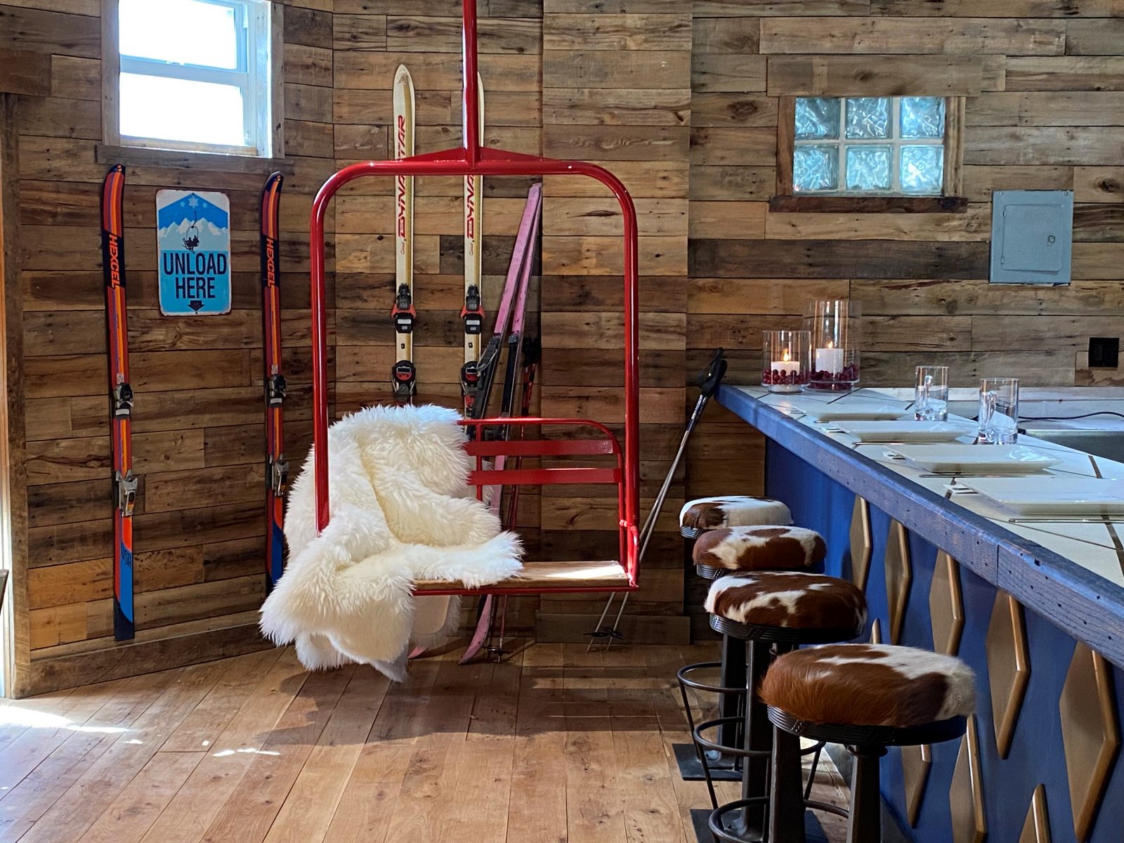 CUCKOO CLOCK BRAUHAUS – German Restaurant and Bar