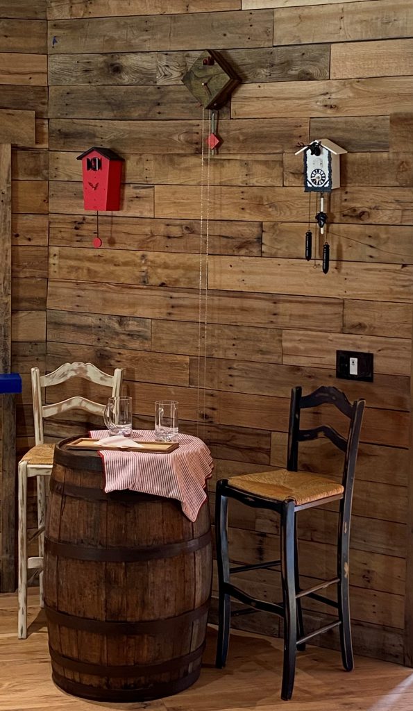 CUCKOO CLOCK BRAUHAUS – German Restaurant and Bar